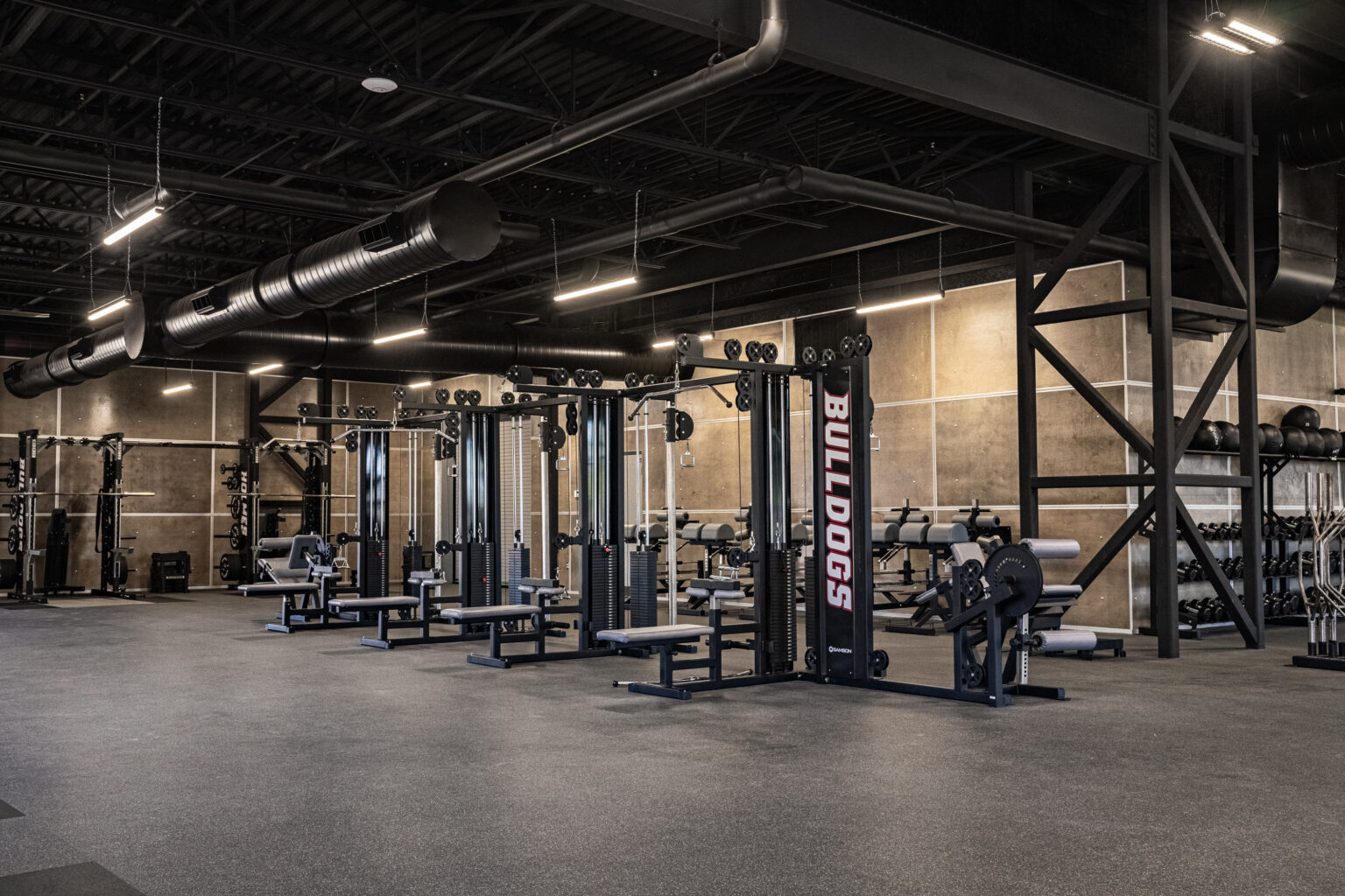 Holmes Community College Weight Room - Samson Equipment Inc.